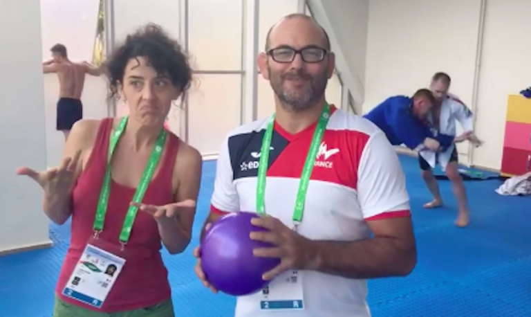 Interview : Cyril Pages, entraineur du Judo sourd – Site officiel de la ...
